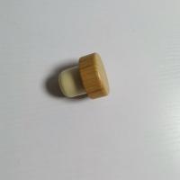 China Brandy Rum Gin XO Glass Bottle Polymer Cap with Wooden Top and Glass Lid Sealing Type for sale