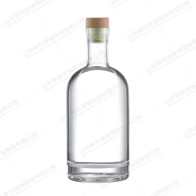 China Customized 500ml 750ml Clear Empty Glass Bottle for Vodka Gin Rum Tequila Whisky Brandy for sale