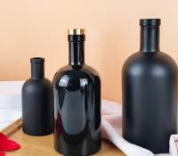 China Matt Black Glass Olive Oil Bottle with Wooden Cork 100ml 200ml 375ml 500ml 750ml 1000ml for sale