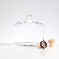 China Hot Stamping Transparent Glass Whiskey Bottle 750ml 500ml 1000ml for Vodka Rum Tequila for sale