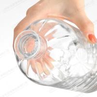 China Transparent 750ML Custom Label Flint Empty Bottles Glass Spirits Large Spirit Bottle for Beverage for sale