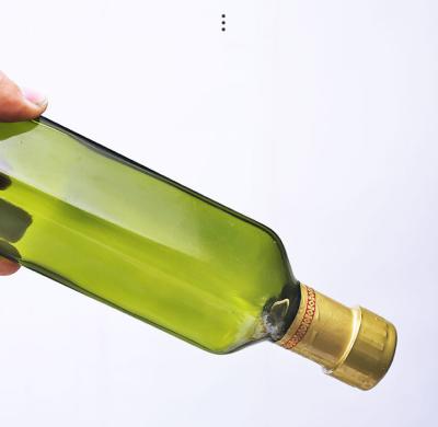 China 250ml 350ml 500ml Clear Round Glass Olive Oil Bottles with Glass Collar Material for sale