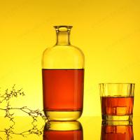 China Transparent Super Flint Glass Bottle with Cap Cover 700ml 750ml Custom Size Accepted for sale