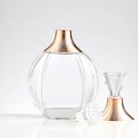 China Custom Size Accepted Clear Glass Bottle for Xo Vodka Wine 500ml 700ml 750ml Accepted for sale