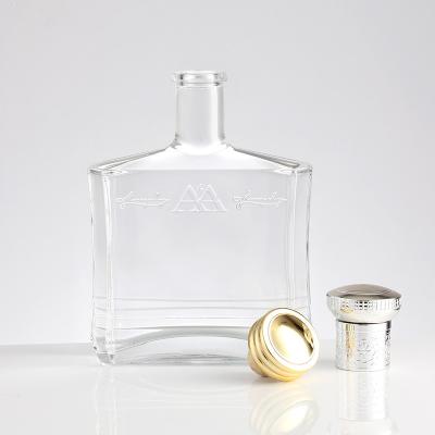 China Healthy Lead-free Glass 750ml 1000ml Transparent Vodka Glass Liquor Bottle with Cork for sale