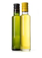 China 250ml 500ml 750ml 1000ml Square Antique Green Glass Bottle with Screw Cap Made of Glass for sale