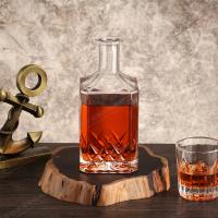 China Acceptable Customer's Logo 500ml Clear Glass Brandy XO Liquor Wine Bottle with Cork for sale
