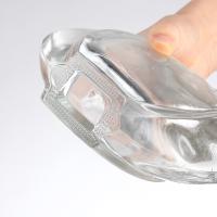 China 750ml Glass Bottle for Wine Drinking in Clear Design for sale