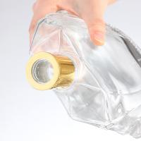 China Customized Color Glass Bottles for Beverage Industrial Whisky Gin Brandy 500ml 750ml for sale