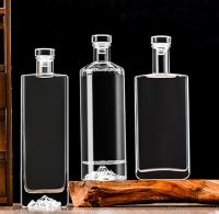 China Custom 700ml Crystal Xo Wine Bottle Glass Bottles Brandy Whisky Glass Bottle With Cork for sale