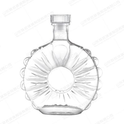 China Custom Size Accepted Glass Bottles for Liquor Production Line Production for sale
