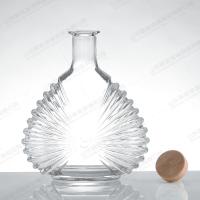 China Alcoholic Beverages Glass Bottles Customized 500ml 750ml Size with Cork Shaped Design for sale