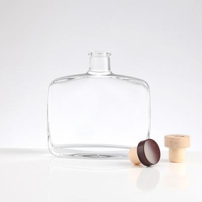 China Custom Size Accepted Liquor Square Cube Glass Bottle 200ml 300ml 500ml 750ml with Cap for sale