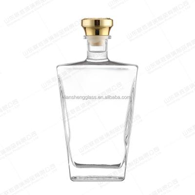 China Hot Stamping Surface Handling Customized 500ml 750ml 700ml Glass Bottles for Beverage for sale