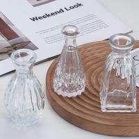 China Rubber Stopper Sealing Type Perfume Bottle with Hot Stamping Surface Handling Design for sale