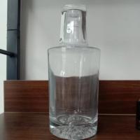 China Rubber Stopper Sealing Type Perfume Bottle with Hot Stamping Surface Handling Design for sale