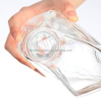 China OEM/ODM Accepted Clear Glass Bottle 500ml 750ml Custom Size for Gin Whisky for sale