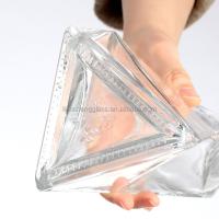 China 500ml 750ml 1Lit Clear Glass Bottle for Alcoholic Beverage Liquor Juice Whiskey Wine for sale