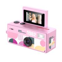 China Portable 720P Retro Mini Trendy Toy Thumb Digital Camera with 0.96-Inch Flip Screen and 200mAh Battery Wearable Classic Camera for sale