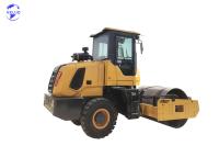 China 6 Ton Single Drum Vibratory Roller 6000kg with 1660mm Wheel Width and 70kN Exciting Force for sale