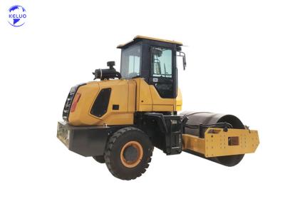 China 6 Ton Single Drum Vibratory Roller 6000kg with 1660mm Wheel Width and 70kN Exciting Force for sale