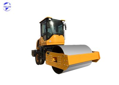 China 5000kg Hydraulic Vibration Roller With Cab - 100 Kn Exciting Force, 70 Hz Frequency for Highway Construction for sale