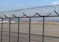 China Razor Barbed Wire Security Fencing - 2.5mm Core Wire with 0.5mm Blade Thickness for Perimeter Protection for sale