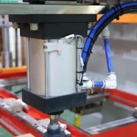 China 3 Servo Drived Big Plastic Pallet Hot Plate Welding Equipment with left and right sliding table for sale