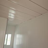 China Detachable Container House With White Panel And Front Sunshade for sale