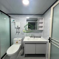 China Rust Proof Expandable Container Home 10FT 20FT 30FT 40FT With Grey Wall Panel / Glass Wall for sale