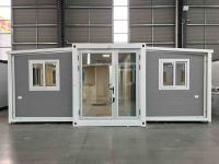 China Heavy Duty Expandable Container Site Office / Labor Cabin Color Customized for sale