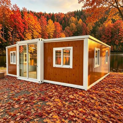China Wood Grain Waterproof Expandable Prefab Container House for Forest Lakeside Glamping Homestay for sale