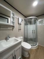 China 10FT Expandable Container Home Office – The Ultimate Backyard ADU Solution for sale