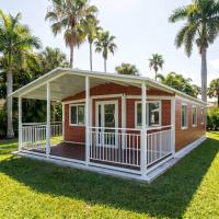 China 30FT Tropical Resort Expandable Container House – Pitched Roof & Veranda Edition for sale