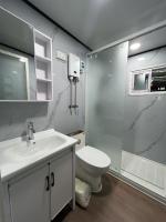 China 20ft Expandable Container House for Colombia Urban Studios - Two-Tone Minimalist for sale