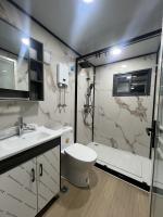 China 20ft Expandable Container House for New Zealand Off-Grid Cabins - Hybrid Security Design for sale