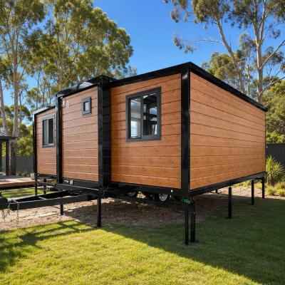China 20ft Expandable Container House on Wheels for Relocatable Cabins - Mobile Chassis Edition for sale