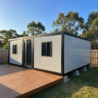 China Modernist Obsidian Gray 20ft Expandable Container House 38.2m² with Broken Bridge Aluminum Glass Door for sale