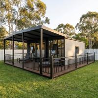 China 20ft Expandable Container House for Spanish Off-Grid Glamping - Extended Pavilion Design for sale