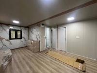 China 20ft Expandable Container House for Remote Campsites - Classic Timber Security for sale