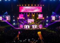China IP43  P5 Night Club Full Color Led Display Screen 2000nits Video DJ Booth for sale