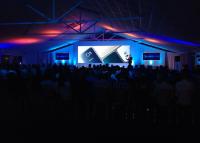 China Indoor Concert LED Screens / Flexible LED Video Screen High Definition 80mmx480mm for sale