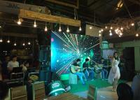 China Amazing Indoor Full Color Video Screen Led dj Booth Display For Party / Bar for sale