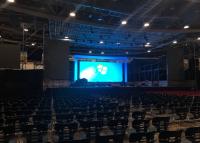 China AC110-220V Indoor SMD Led Rental Screen P3.91 P2.97 With 500mmX1000mm Cabinet for sale