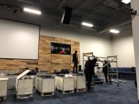 China 3.9mm Church LED Screen Rental Display Epistar 10x12ft Hanging Installation for sale