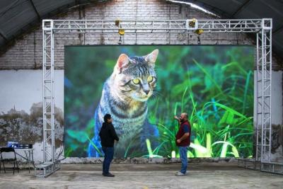China SMD2121 HD Tv Stage Background Led Display Video Wall 1300cd / M2 Brightness for sale