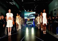China P3.9 High Density Indoor LED Video Wall Advertising Full Color SMD Video LED Display For Stage Backdrop for sale