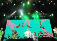 China Popular Huge HD LED Display Indoor 4.8mm Advertising LED Display Screen for sale