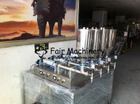 China 0.4mpa 500ml Shampoo Filling Machine Pneumatic For Liquid 40B/Min for sale