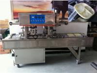 China 900P/H 3.6KW Plastic Food Container Sealing Machine Yogurt Filling 500kg for sale